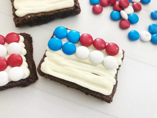 Patriotic Flag Brownies | Today's Creative Ideas