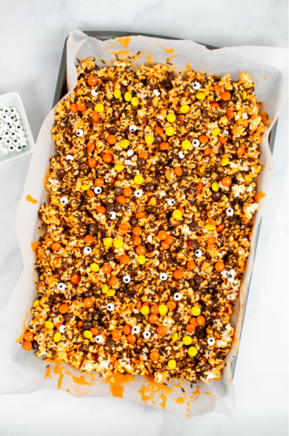 Monster Munch Halloween Popcorn | Snack Party Mix