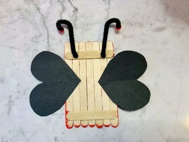 Popsicle Stick Love Bug Craft | Today's Creative Ideas