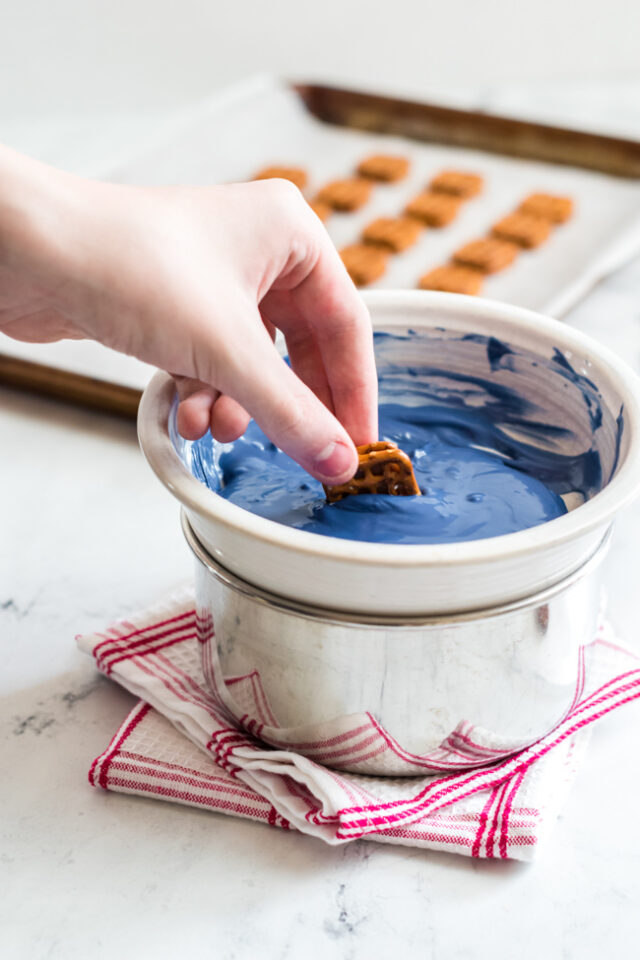 Red, White, and Blue Pretzel Bites | Today's Creative Ideas