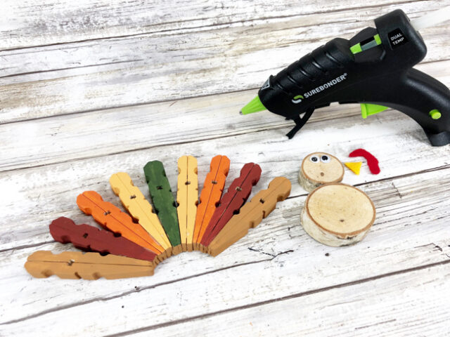Thanksgiving Clothespin Turkey Craft | Today's Creative Ideas