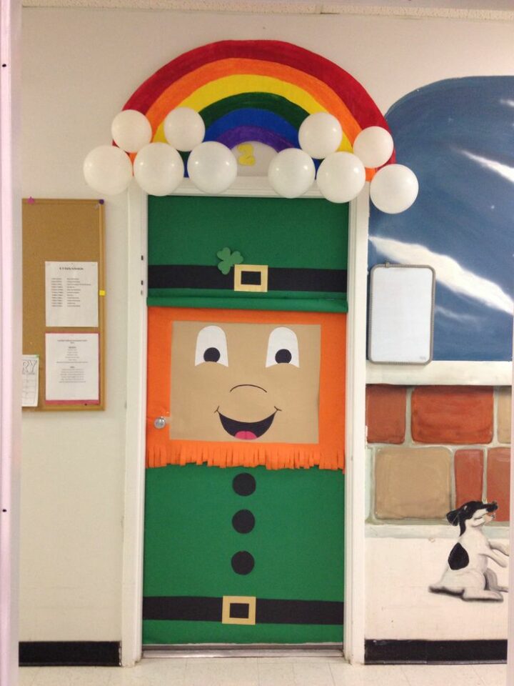 10+ St. Patrick's Day Classroom Door Ideas | Today's Creative