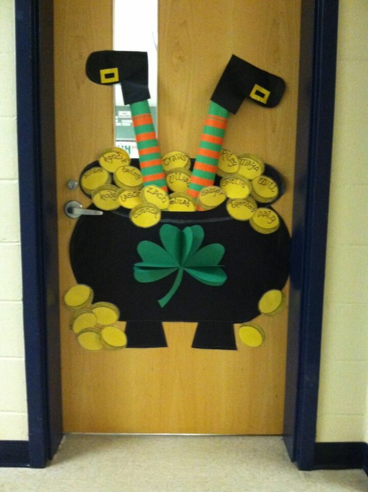 10+ St. Patrick's Day Classroom Door Ideas | Today's Creative Ideas