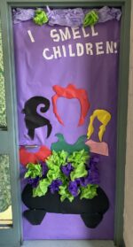 20+ Halloween Classroom Door Ideas | Today's Creative Ideas