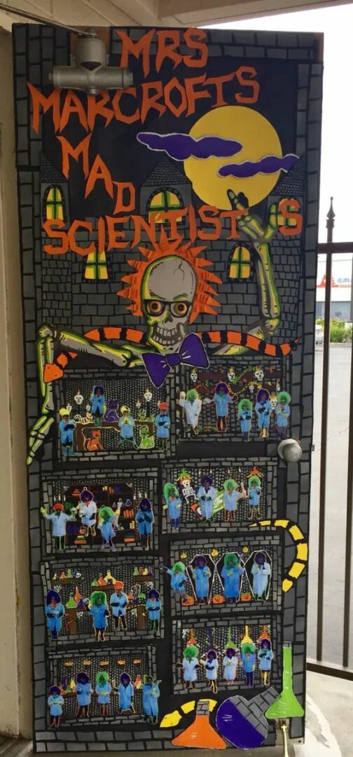 20+ Halloween Classroom Door Ideas | Today's Creative Ideas