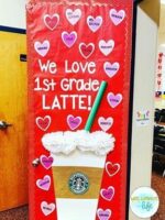 20+ Creative Valentine Classroom Door Ideas