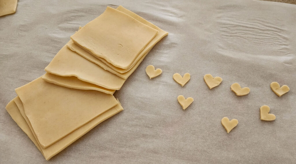 Cherry Pie Pastry Envelopes | Today's Creative Ideas