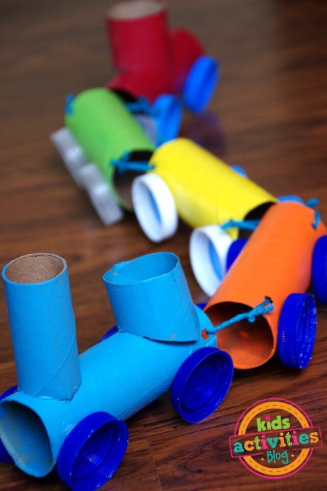 15 Train Crafts for Preschoolers to Spark Creativity!