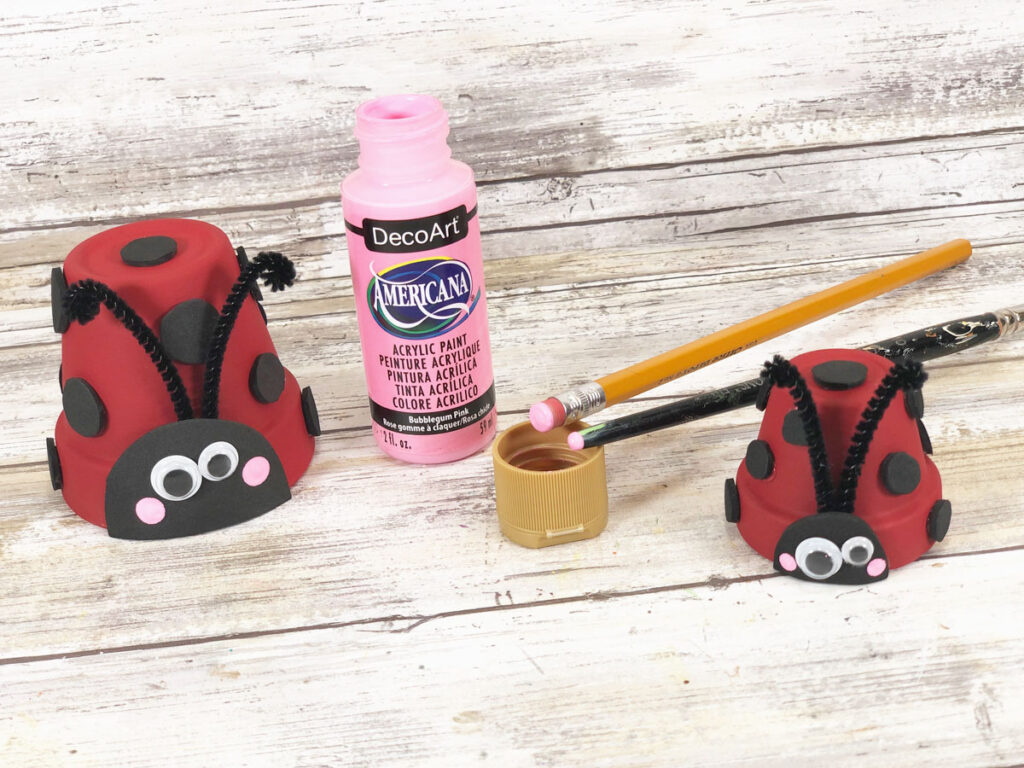 Clay Pot Ladybug Craft for Kids | Today's Creative Ideas