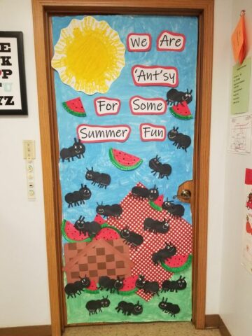 20+ Summer Classroom Door Ideas | Today's Creative Ideas