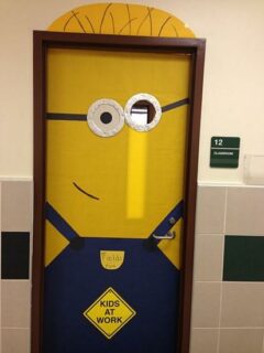 40+ Back to School Classroom Door Ideas | Today's Creative