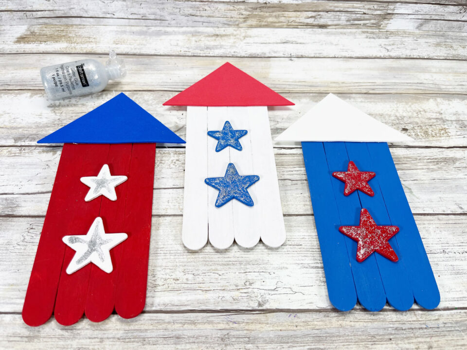 4th of July Popsicle Stick Fireworks Craft for Kids!