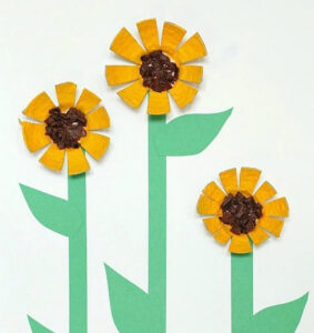 15+ Sunflower Crafts for Preschoolers | Today's Creative